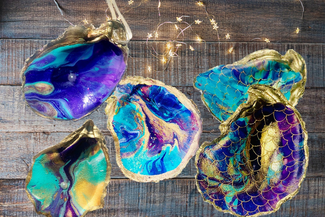 Oyster Shell Ornament- "mermaid" - Etsy