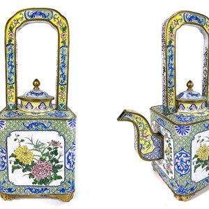 Chinese Canton Enamel Teapot - Late Qing Dynasty - Qianlong Style ...