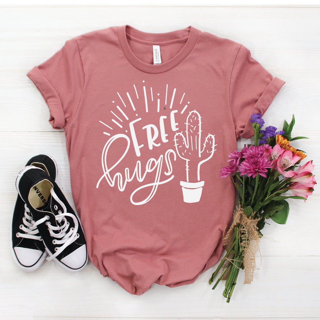 Free Hugs Shirt / Hug Shirt / Teacher Shirts / Mom Shirts / | Etsy