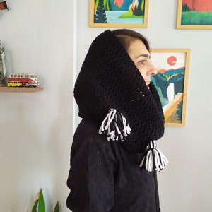 Wednesday Inspired Snood – Black & White Knit Neck Warmer – Christmas ...