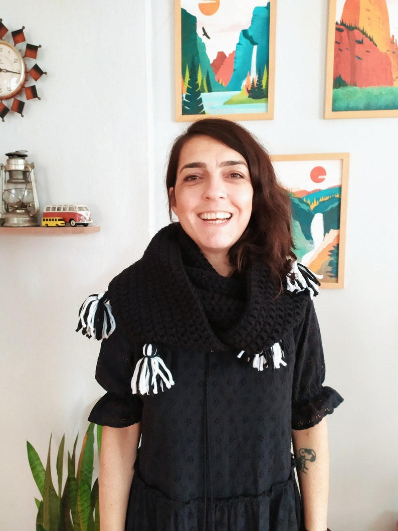 Wednesday Inspired Snood – Black & White Knit Neck Warmer – Christmas ...