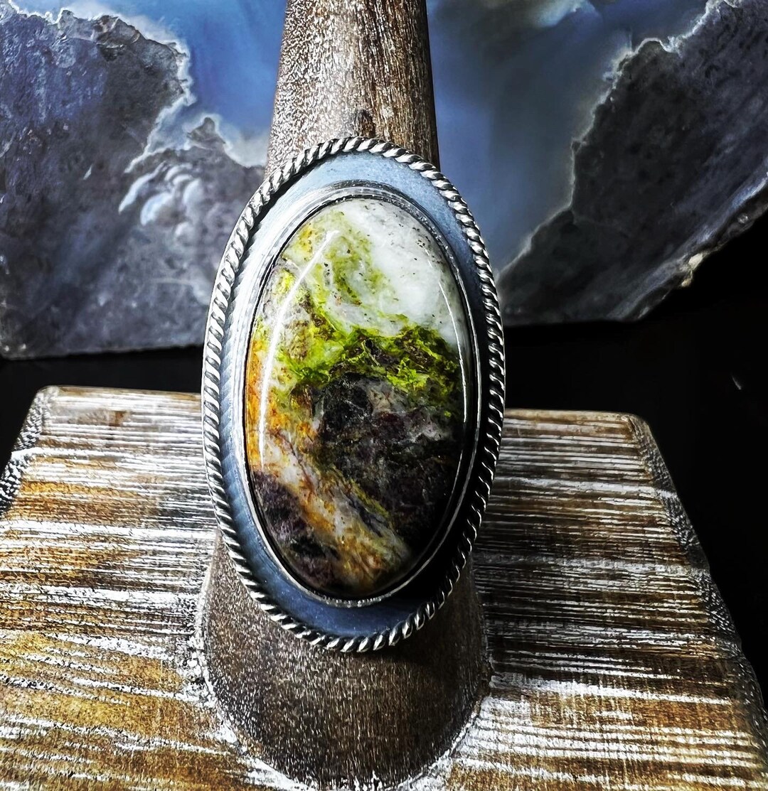 Michigan Oval Stone Statement Ring Size 8 - Etsy