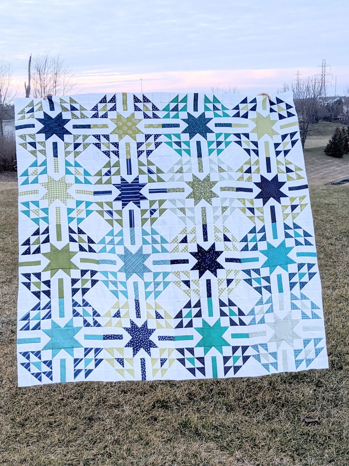 Aglow Quilt Pattern by Morgan Mccollough From Modernly Morgan - Fat ...