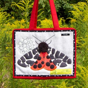 Truffle Duffel Quilt Pattern Book by Sue Spargo - Wool Appliqué and ...