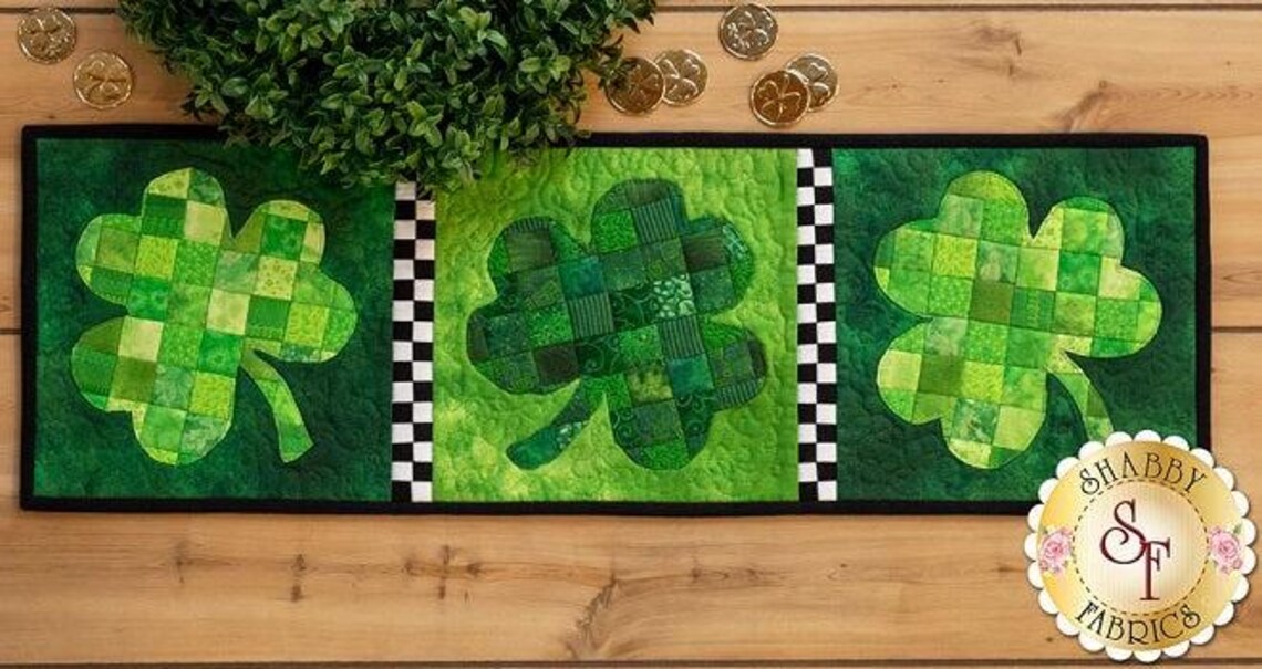 Shamrocks March Pattern by Shabby Fabrics - Patchwork Accent Runner - Etsy