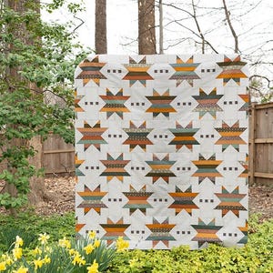 Spaced Out Quilt Pattern by Morgan Mccollough - Fat Quarter Friendly Modern Quilt Pattern - Etsy