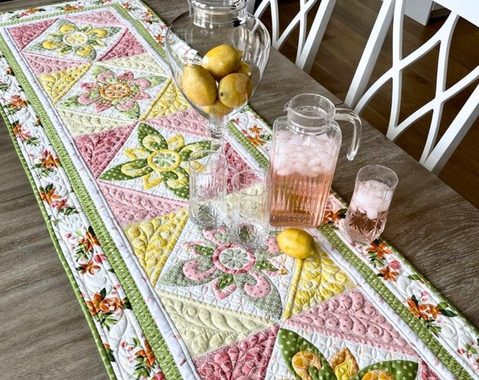 Pink Lemonade Table Runner Kit From Riley Blake - Grove Table Quilt ...