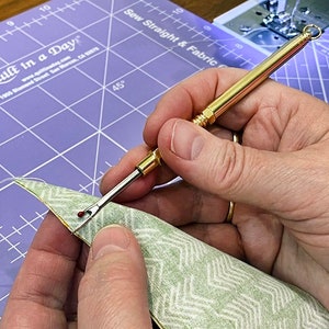 Sew Straight & Fabric Glide With Brass Stiletto Combo by Quilt in a Day ...