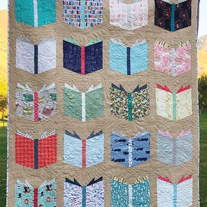 Angela Pingel Designs: Book Nerd Quilt Pattern - Fat Quarter Friendly ...