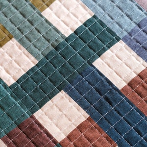 The Charlotte Quilt Pattern by Erica Jackman Kitchen Table Quilting ...