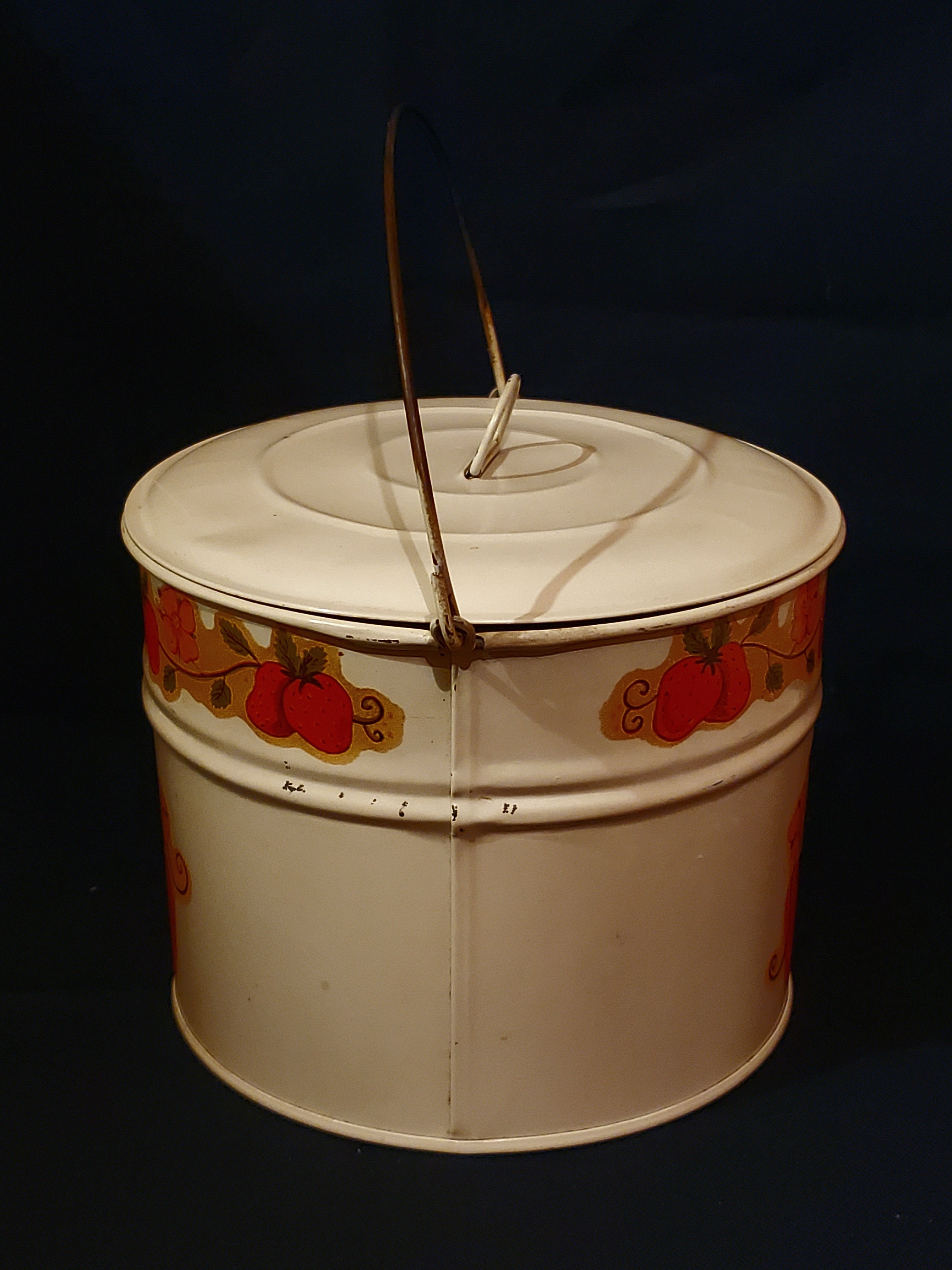 Vintage Tin Bucket/pail With Lid, Decoupage, Painted, Berry Bucket ...