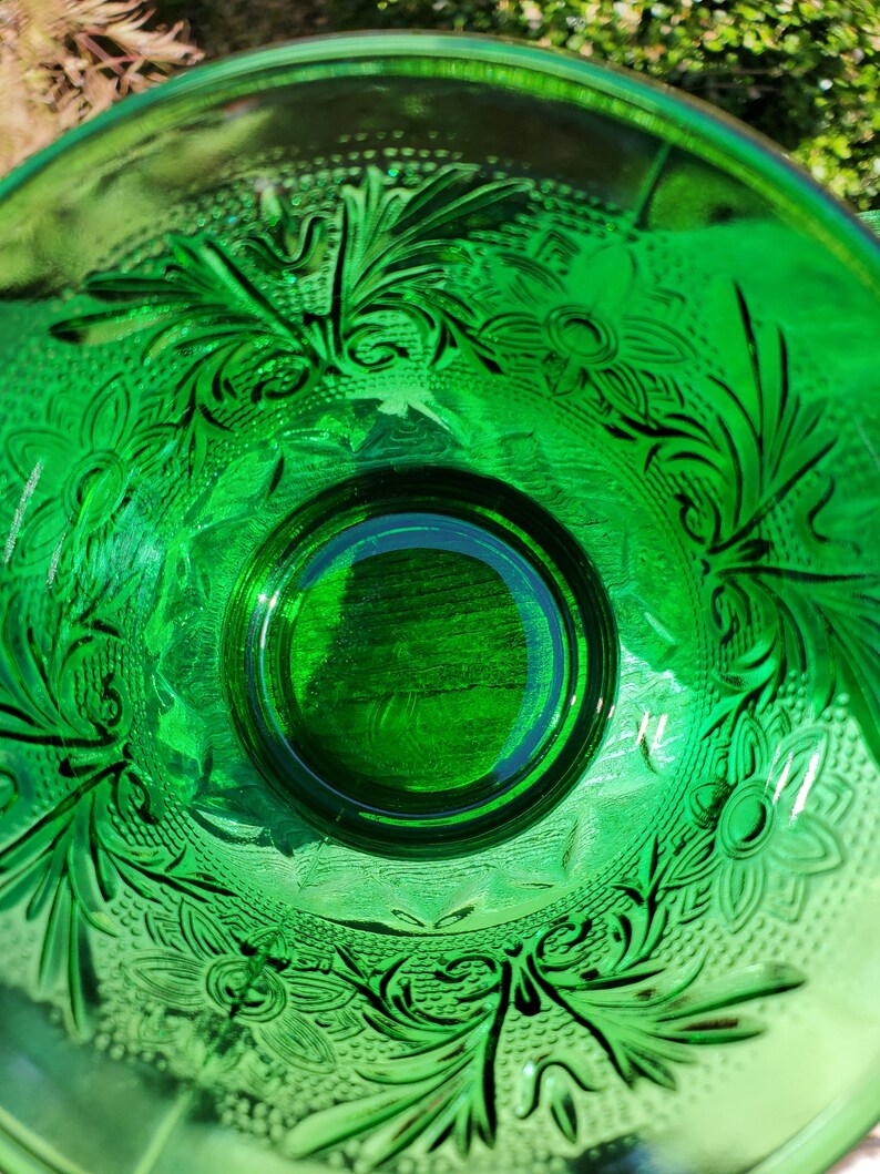 4 Emerald Green Sandwich Glass Custard Cups and Liners, #960,921 - Etsy