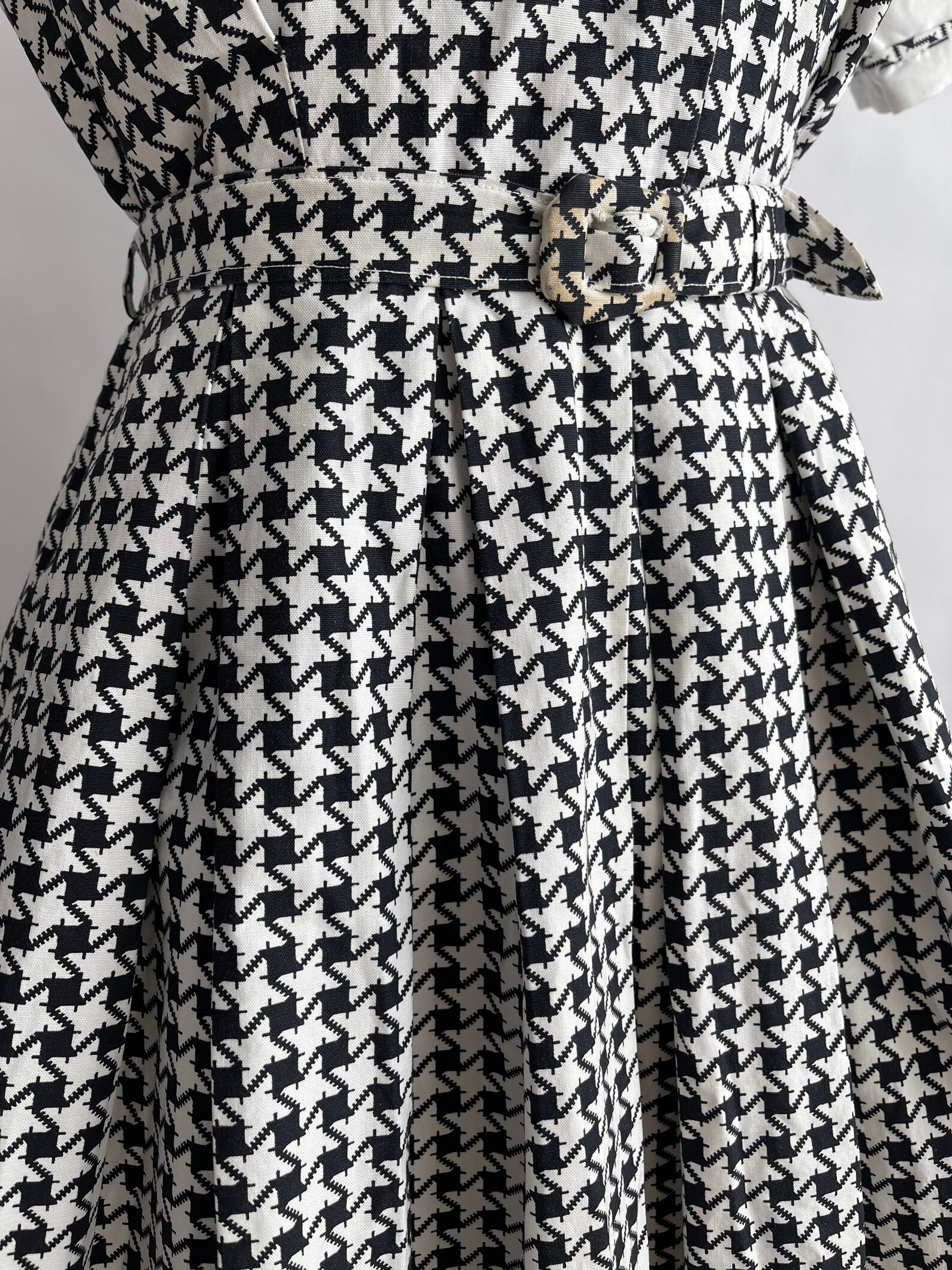 Best Vintage 1950s Graphic Op Art Pinwheel Full Skirt Dress S - Etsy