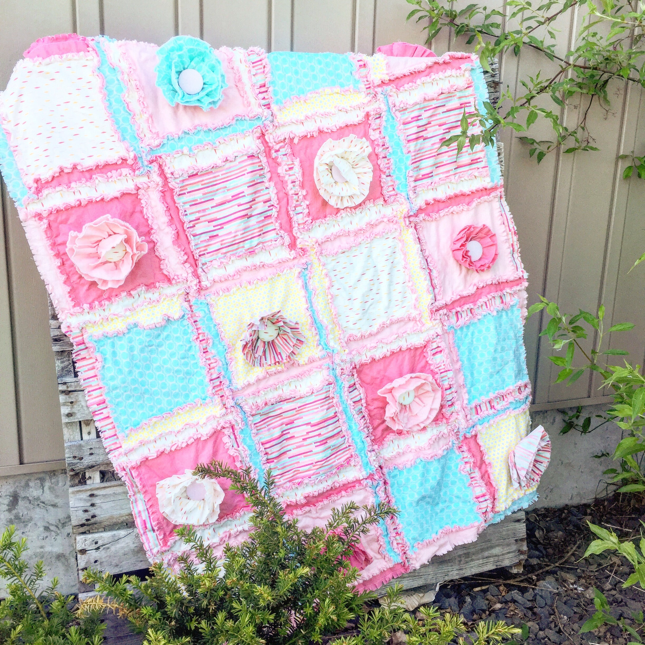 Flower Applique Rag Quilt Pattern PDF Easy Quilt Pattern for - Etsy