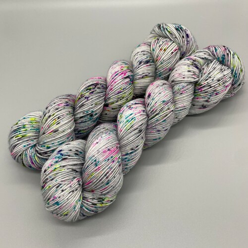 Hand Dyed Yarn Superwash Merino Wool Turquoise Fluorescent - Etsy