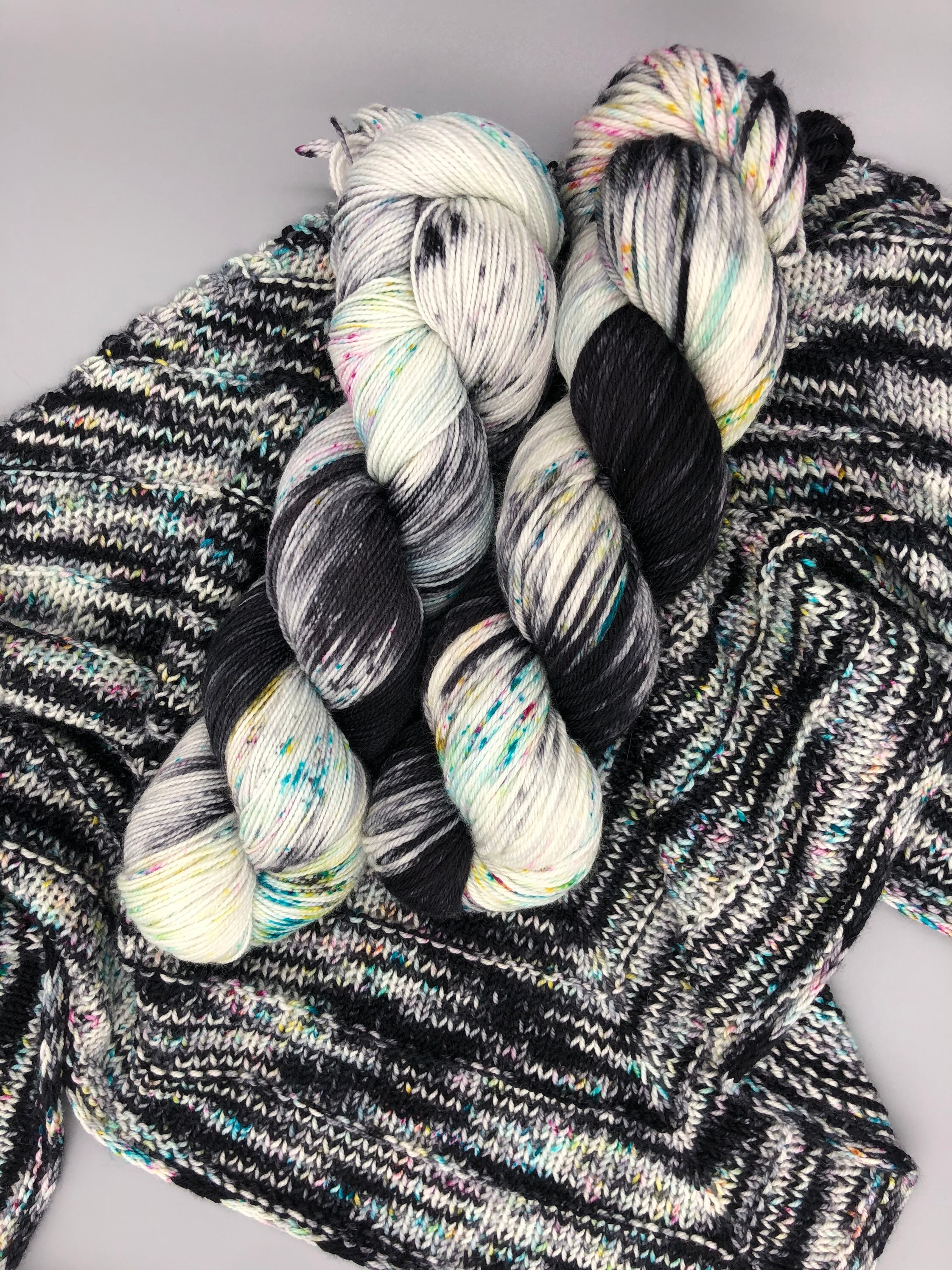 Hand Dyed Yarn Superwash Merino wool Black Pink Yellow | Etsy