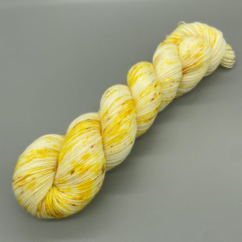 YarnLovingLadyByLisa - Etsy
