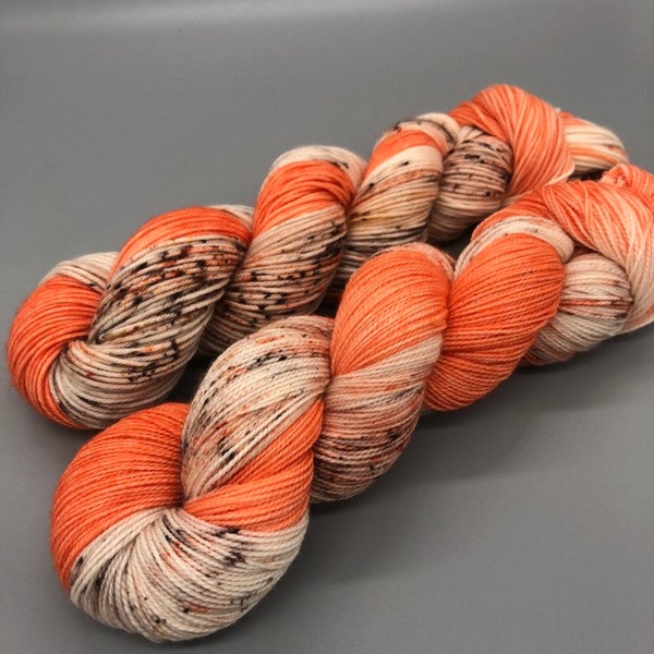 Robin Dk Yarn - Etsy