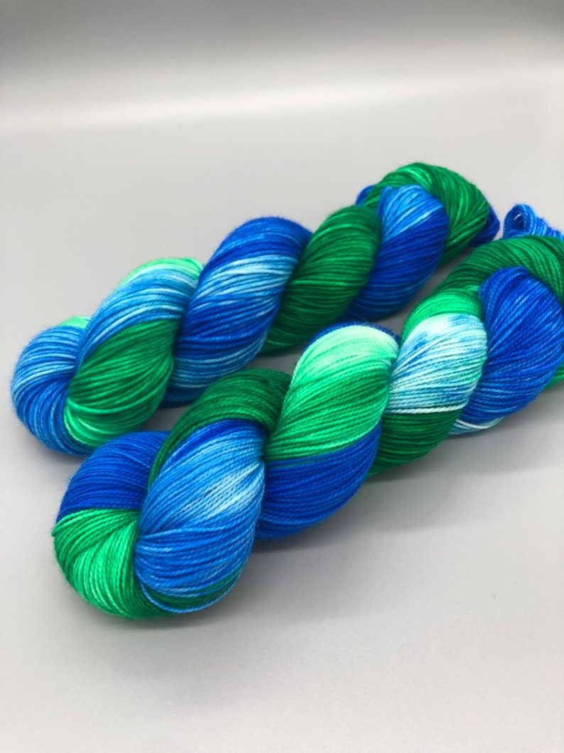 Hand Dyed Yarn Superwash Merino Wool Blue Green White - Etsy Hand Dyed Yarn Superwash Merino Wool Blue Green White - Etsy