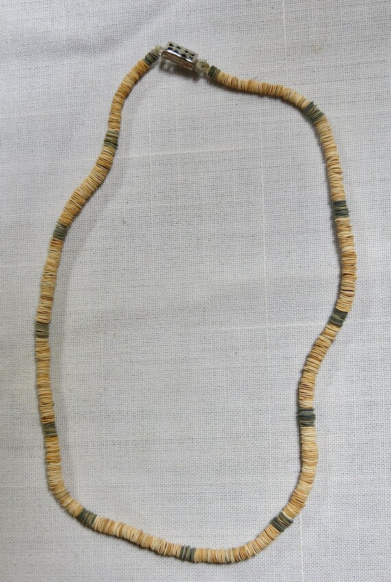 Vintage heishi shell choker - Gem