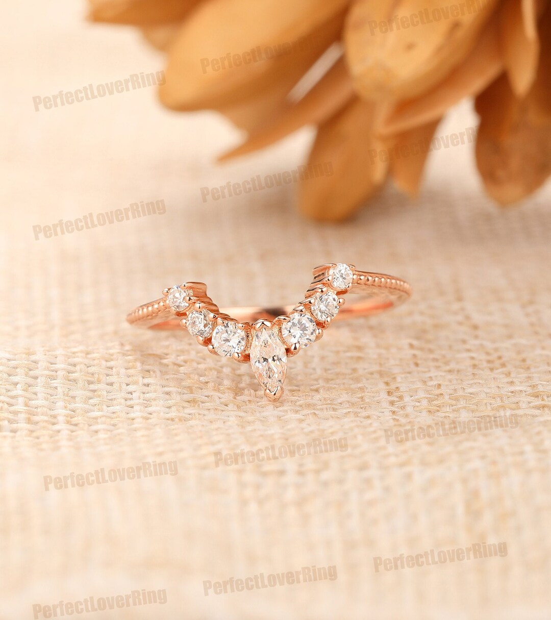 14K Solid Gold Ring / Einzigartiger Ehering / Zierlicher Frauenring ...