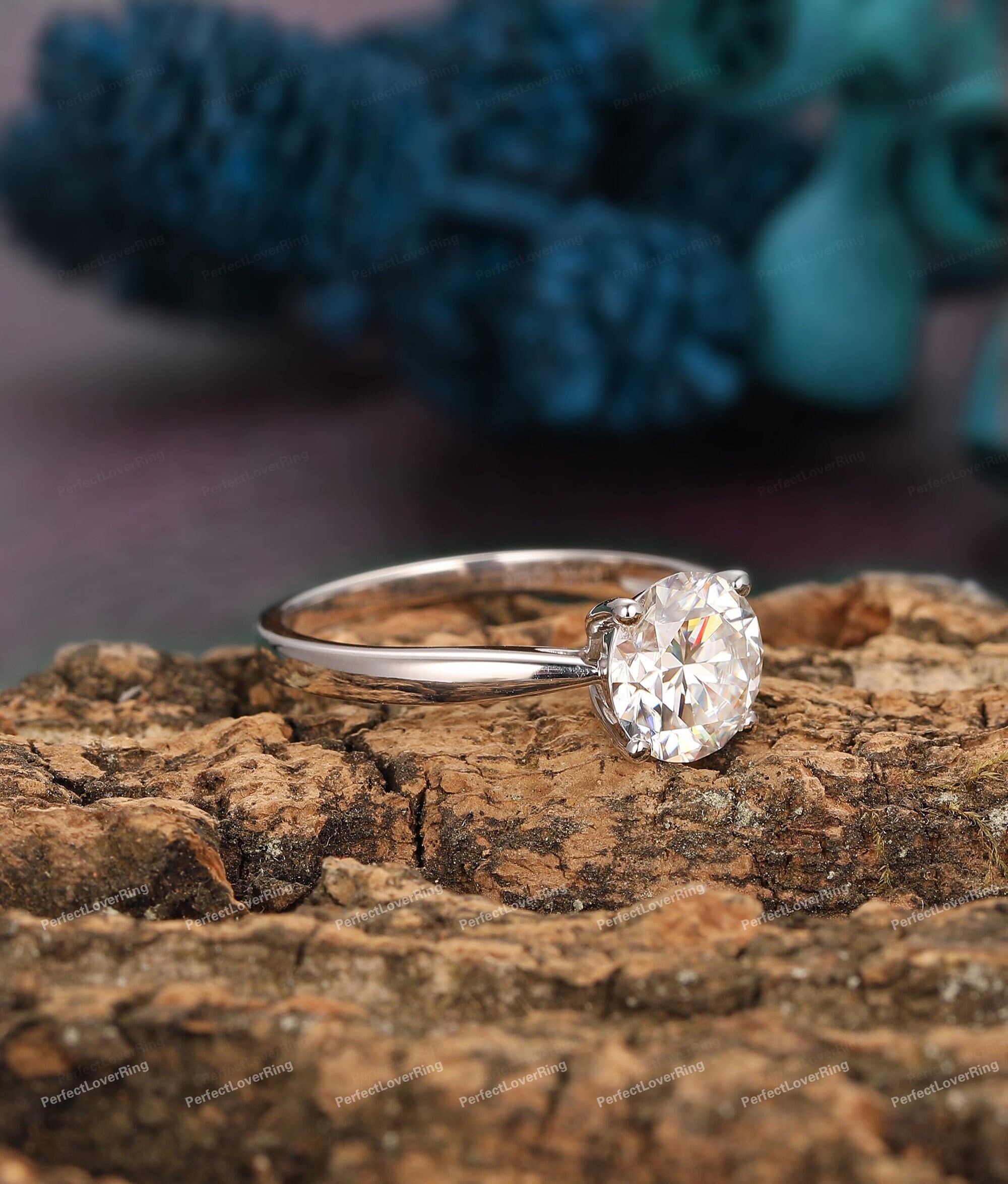 8mm Round Cut Solitaire Ring Moissanite Engagement Ring 4 Prongs Wedding Ring 14K Solid Gold Stacking Ring Handmade Personalized Ring