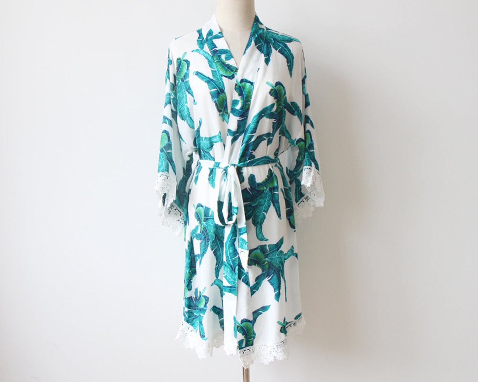 Bridal Party Robes Palm Leaf Bridesmaid Robes Black Women Kimono Robe ...