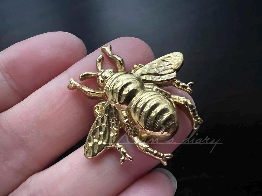 Brass Bee Drawer Dresser Knobs, Cabinet Pulls Handle, Animal Drawer Knob, Drawer Pulls Handle ...