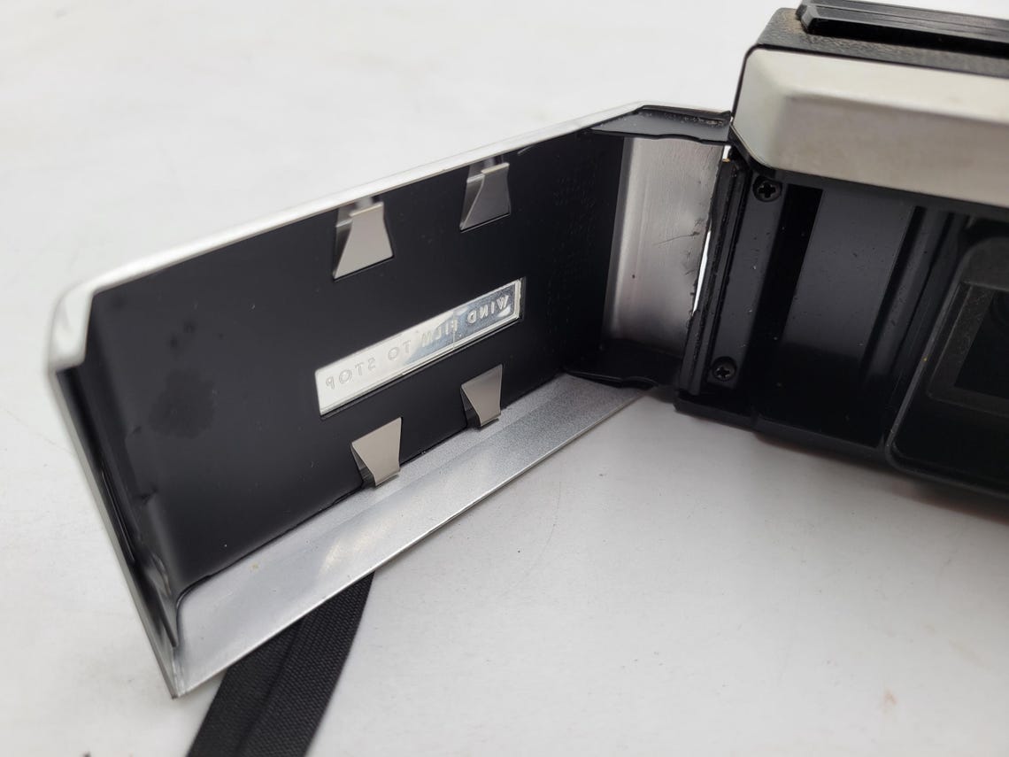 Vintage Kodak Instamatic 100 Camera – Classic 1960s Film Camera - Etsy