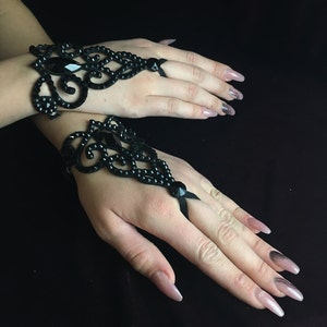 Black Hand Bracelet by Amalia Design Dance Hand Bracelet - Etsy