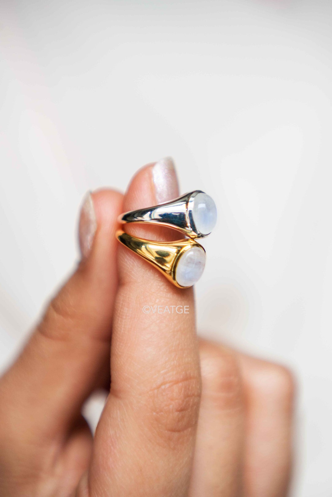 Rainbow Moonstone Signet Ring, Gold Moonstone Ring, Moonstone Ring ...