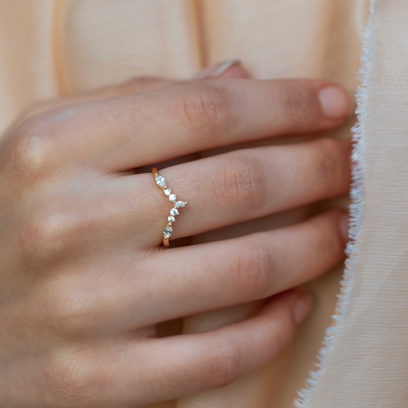 Tiara Diamond Stacking Ring, Delicate and Dainty Chevron Peak Ring Gold ...