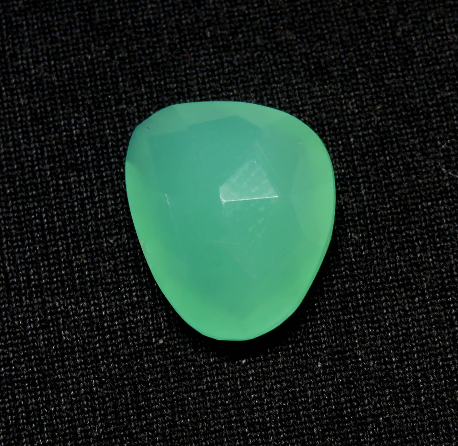 Rare Chrysoprase Gemstone Faceted Natural Chrysoprase Hand | Etsy