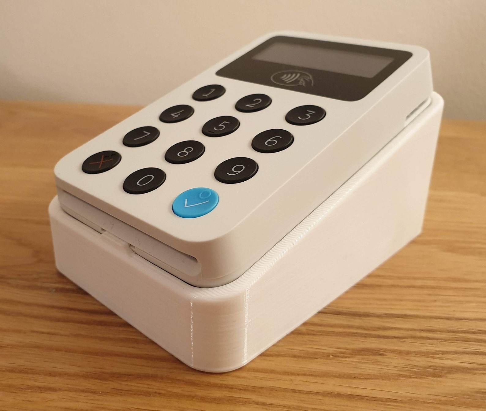 Dock for iZettle v1 card reader with securing clip - Etsy Polska