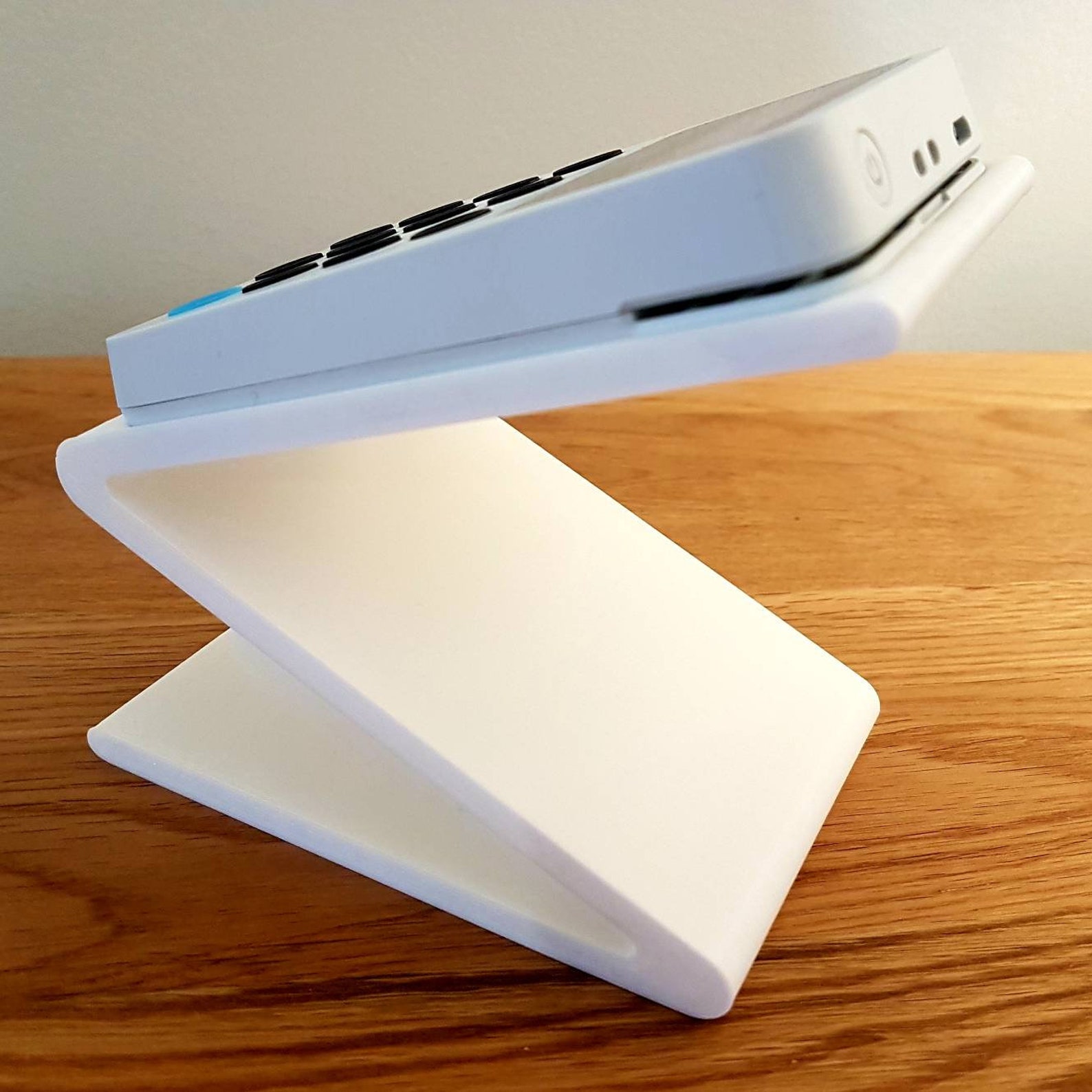 Stand for Izettle Card Reader - Point of Sale Dock - FREE UK DELIVERY ...