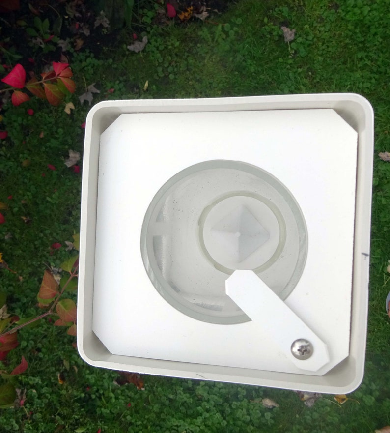 Bird Lovers Delight White Weatherable 5 PVC Post Mount - Etsy