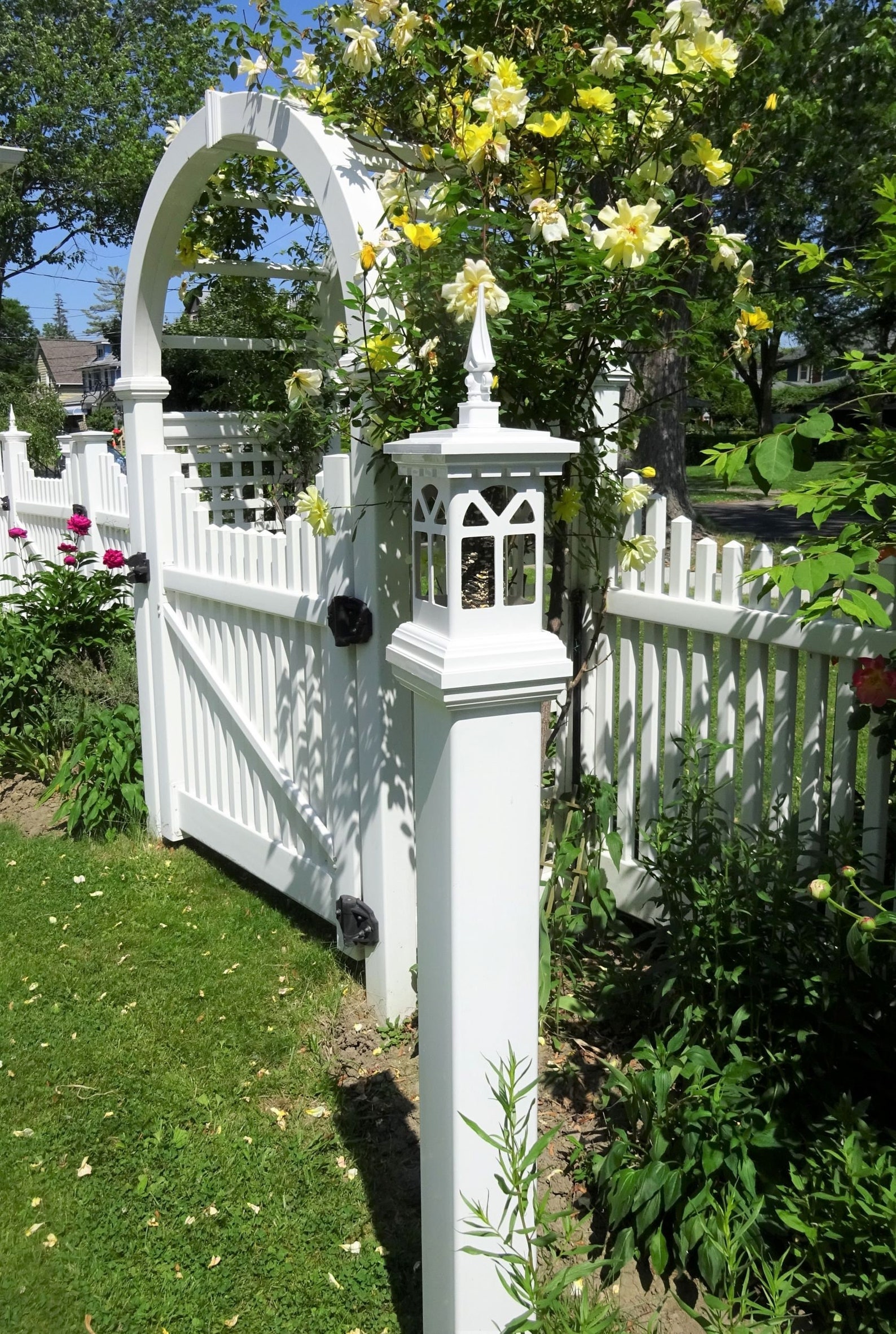 Bird Lovers Delight, White Weatherable 5 PVC Post Mount Tube Feeder ...