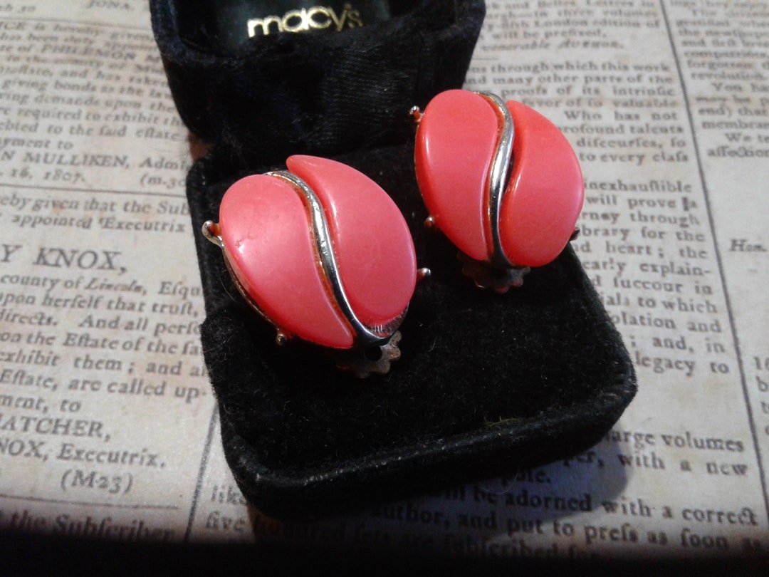 Dayglo Red-orange Thermoset Plastic and Goldtone Clip on Earrings - Etsy