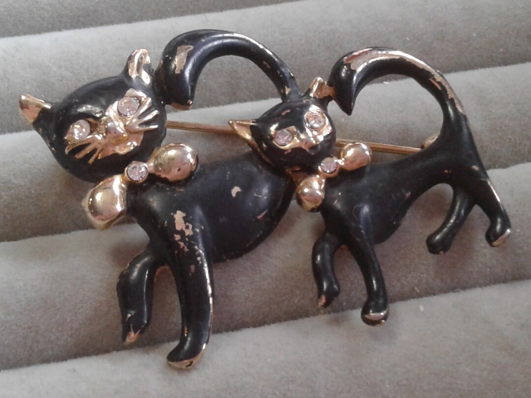 Vintage Midcentury Pin of a Pair of Black Cats With Rhinestone Eyes ...