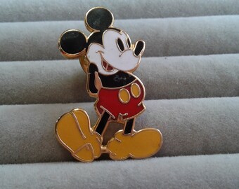 Vintage Mouse Pin - Etsy