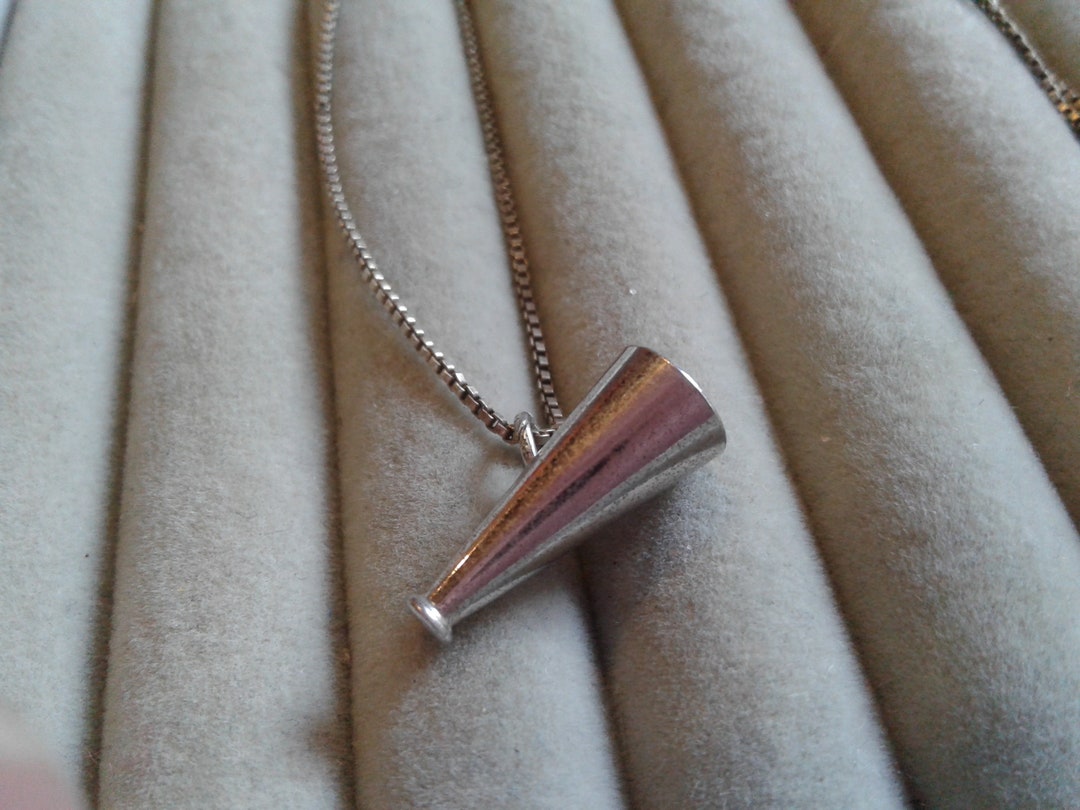 Sterling Silver Megaphone on Newer 20" Box Chain, 925 Italy - Etsy