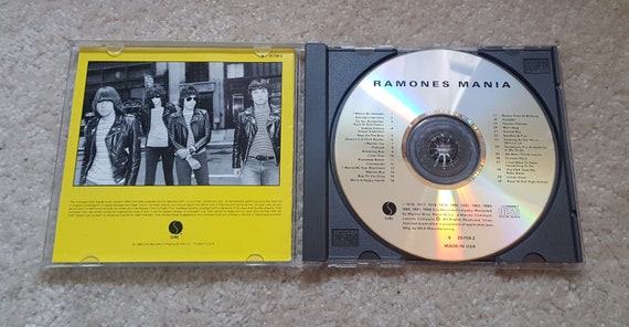 Ramones Mania Album