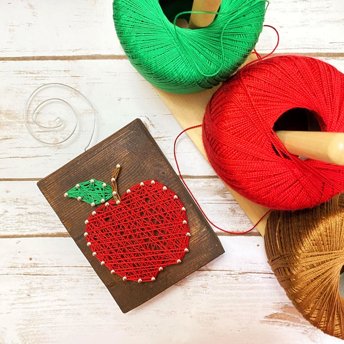 Mini Apple String Art Apple Teacher Gift Unique Photo - Etsy