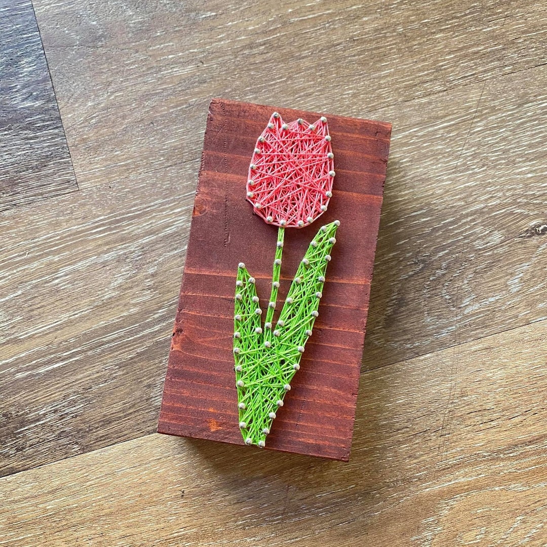 Tulip String Art Desk Art, Desk Accessories for Women, Floral Desk ...