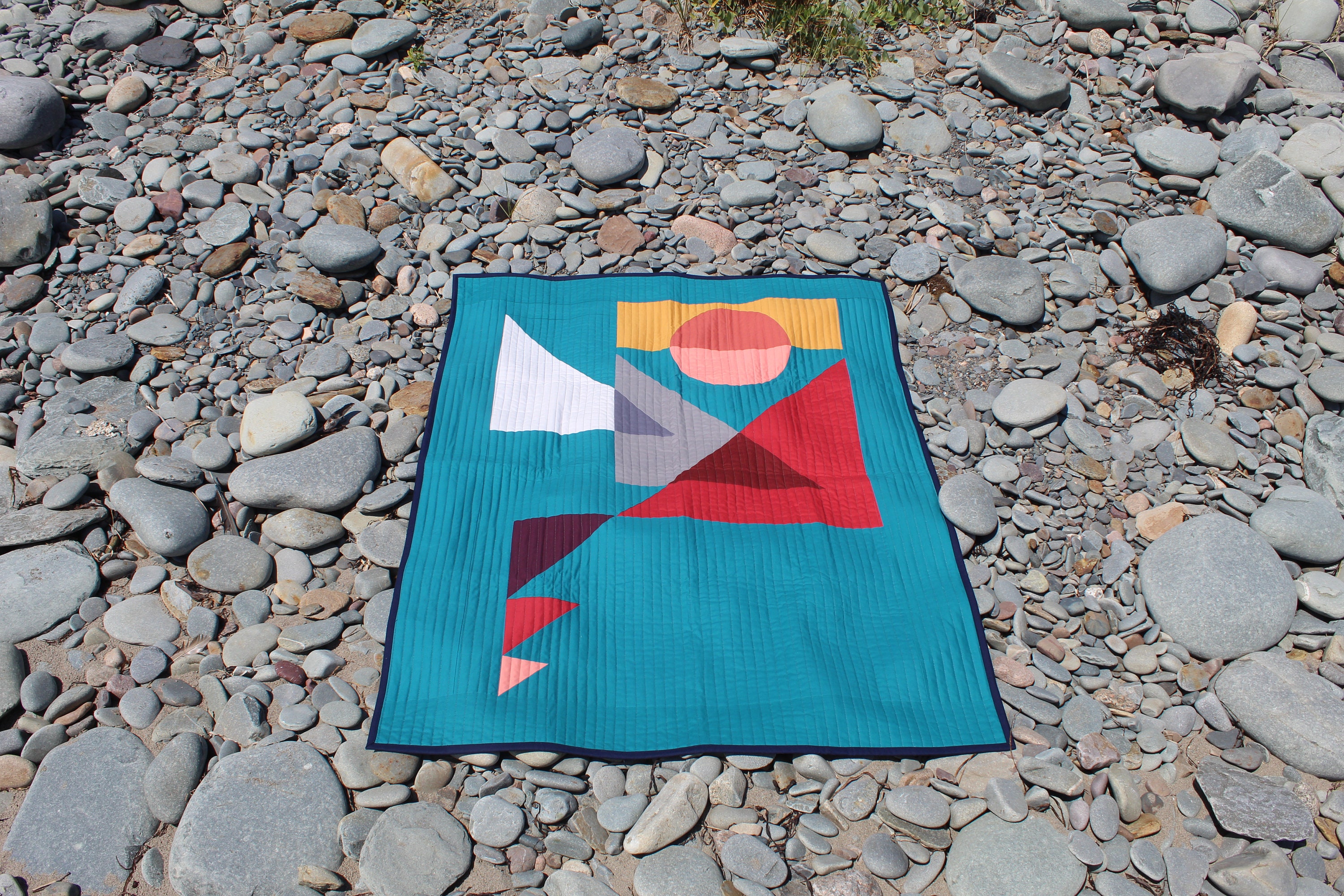 QUILT PATTERN Rip Current Quilt by Art East Quilting Co. | Etsy