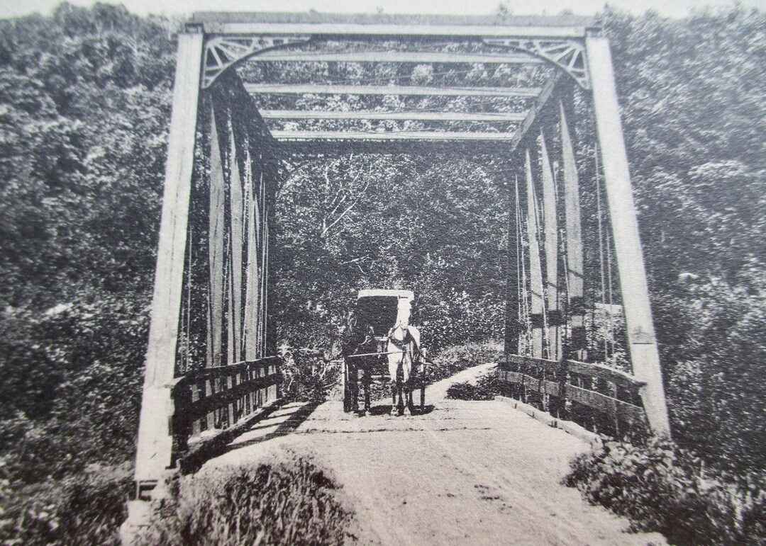 Fishtrap Bridge and Pembina Mountain, Walhalla, N.D. Bridge, Unpaved ...
