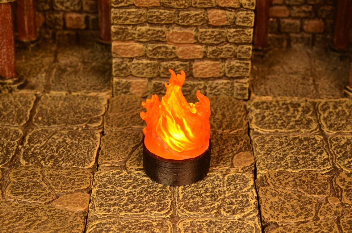 Miniature Flickering LED Fire Marker for TTRPG, Dungeons and Dragons ...