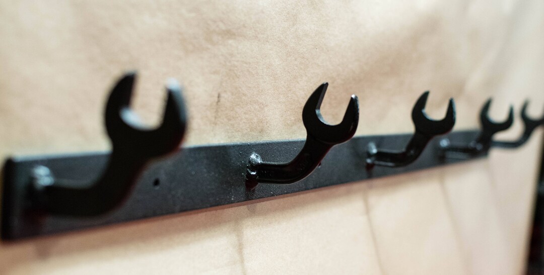 Mancave Decor: Hat and Key Rack - Etsy
