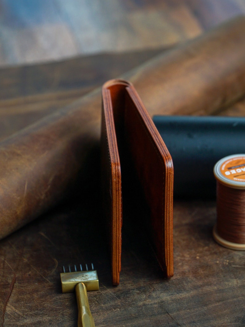 Classic Bifold Wallet | PDF Pattern - Etsy