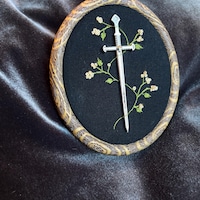 Wizard Tome Hand Embroidery Pattern: Fantasy Book DIY (PDF Pattern) - Etsy